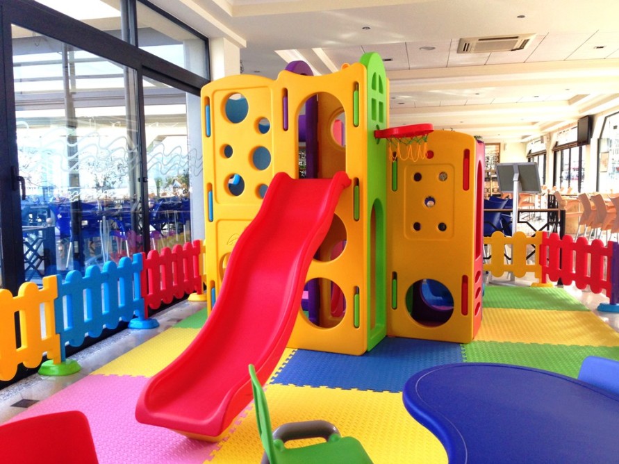 Ir-restorant Luzzu fil-Qawra b'żona apposta għat-tfal - Newsbook