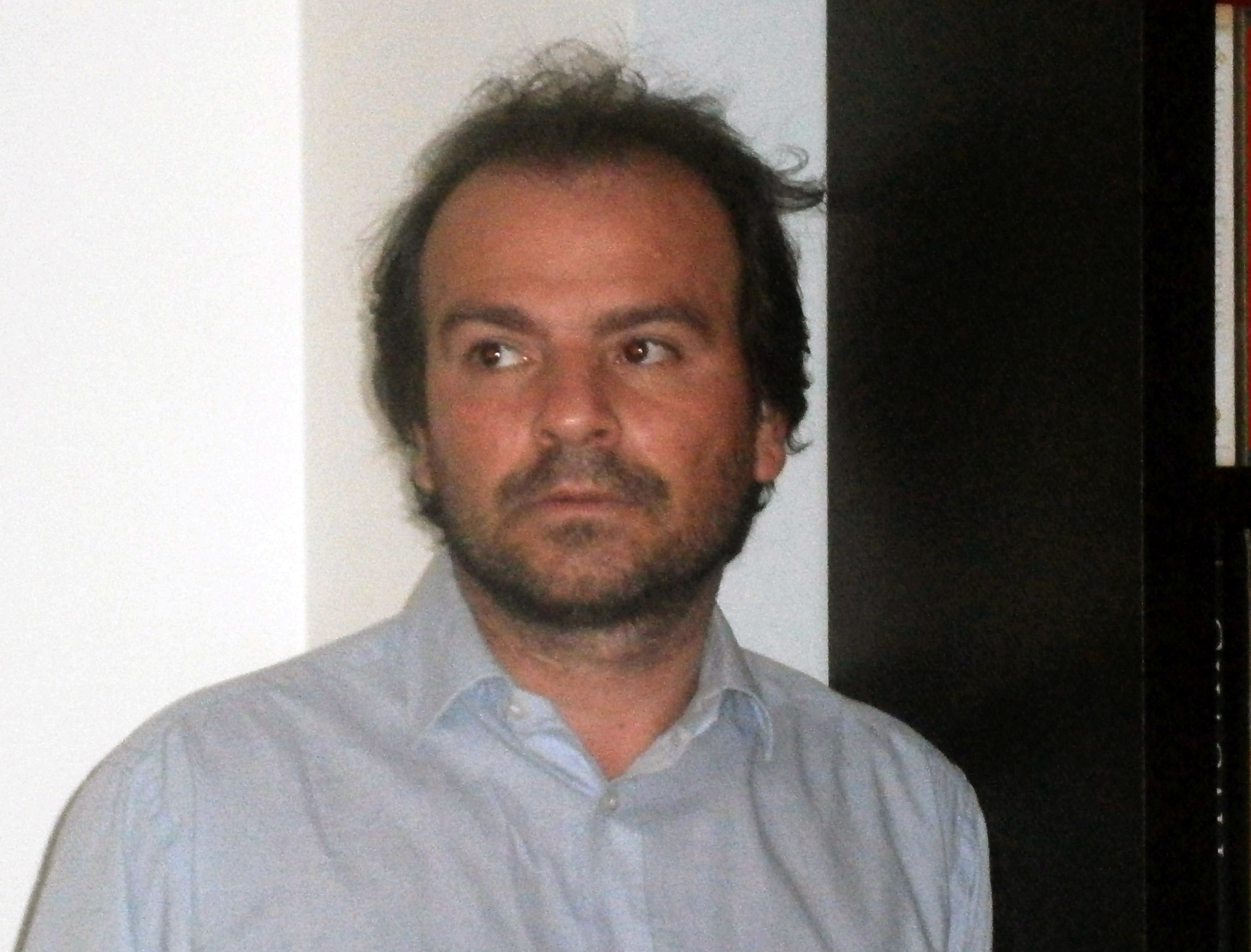 L-awtur Alex Vella Gera ma jaċċettax il-midalja għall-qadi tar-Repubblika