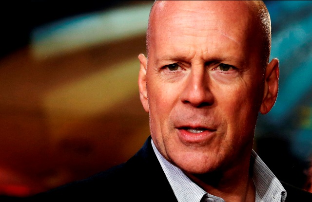 Bruce Willis wara Pitt u Jolie - Newsbook