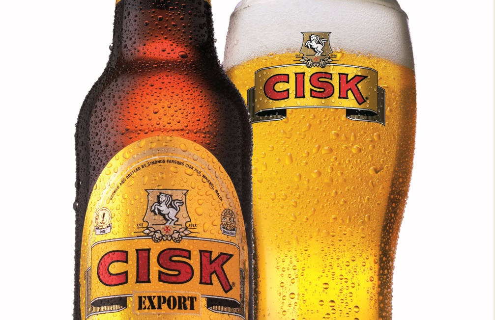 Jirbħu ċ-Cisk Export Premium Lager u l-Blue Label Ale - Newsbook