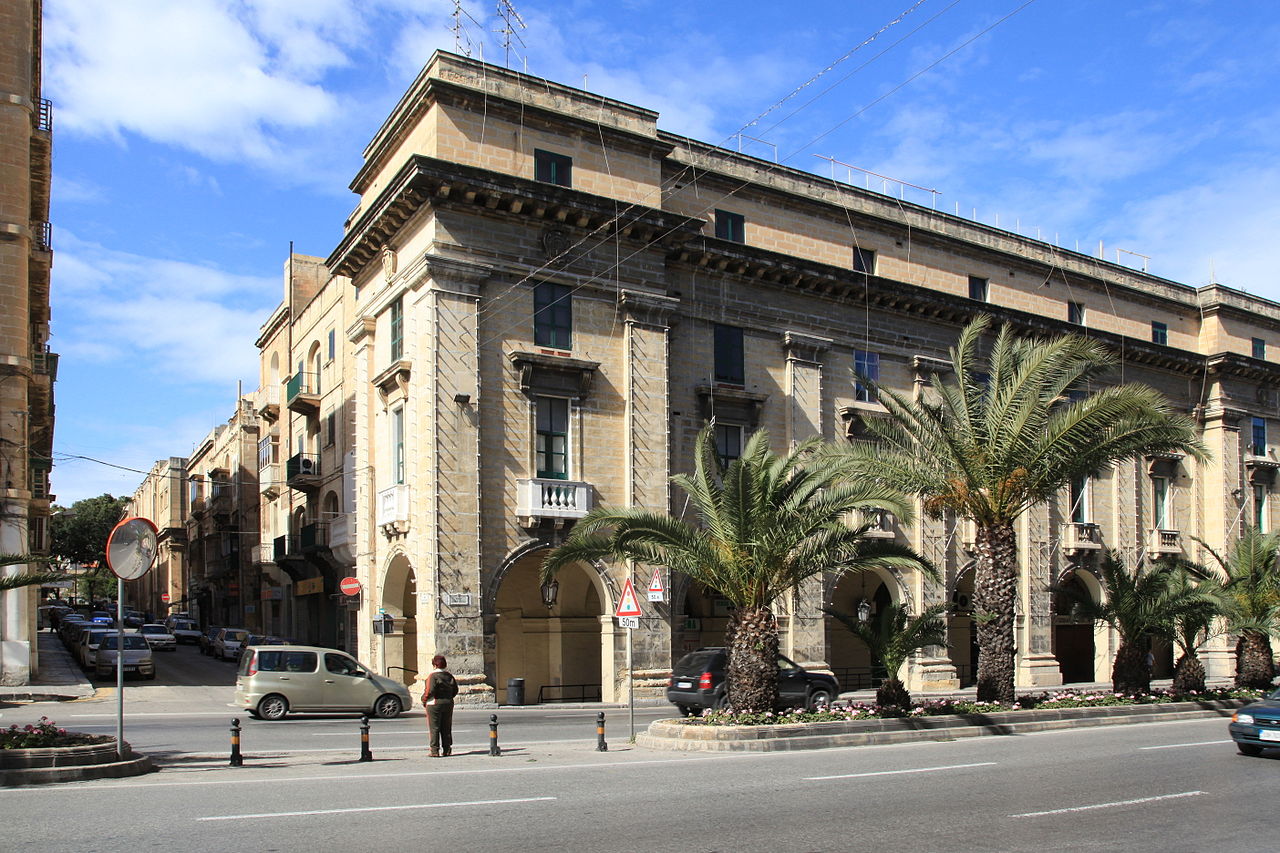 Omm u bint jeħilsuha ħafif f'inċident tat-traffiku