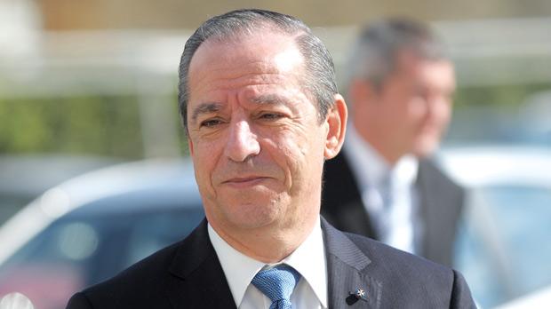 “L-iskala tal-valuri qiegħda titnaqqar” – Lawrence Gonzi