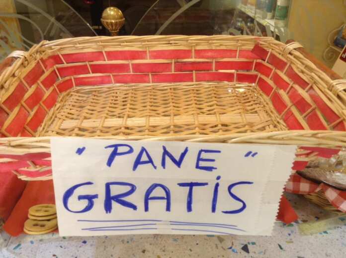 "Ħobż b'xejn" - furnar fl-Italja jqassam dak li ma jinbiegħx tul il-ġurnata