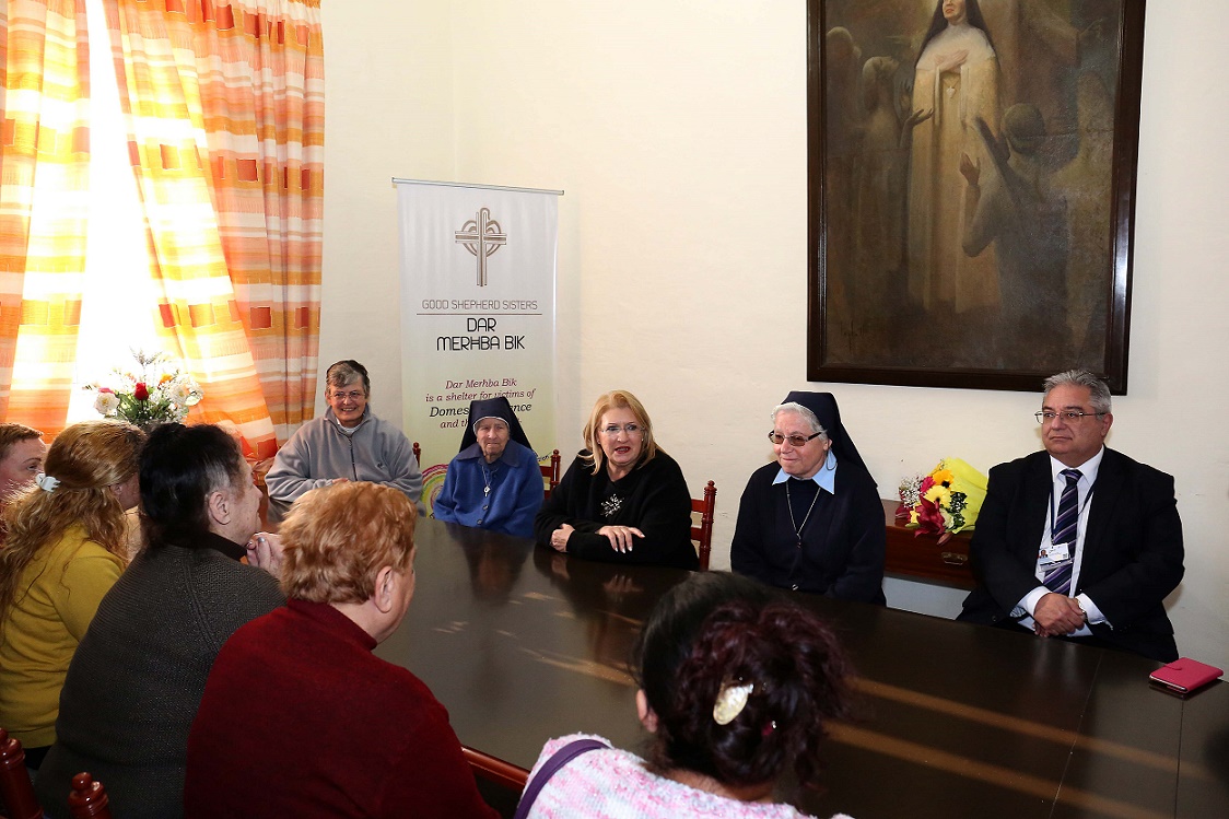 Ritratti: Il-President ta' Malta b'appell għall-edukazzjoni favur ir ... Ritratti: Il-President ta' Malta b'appell għall-edukazzjoni favur ir ...