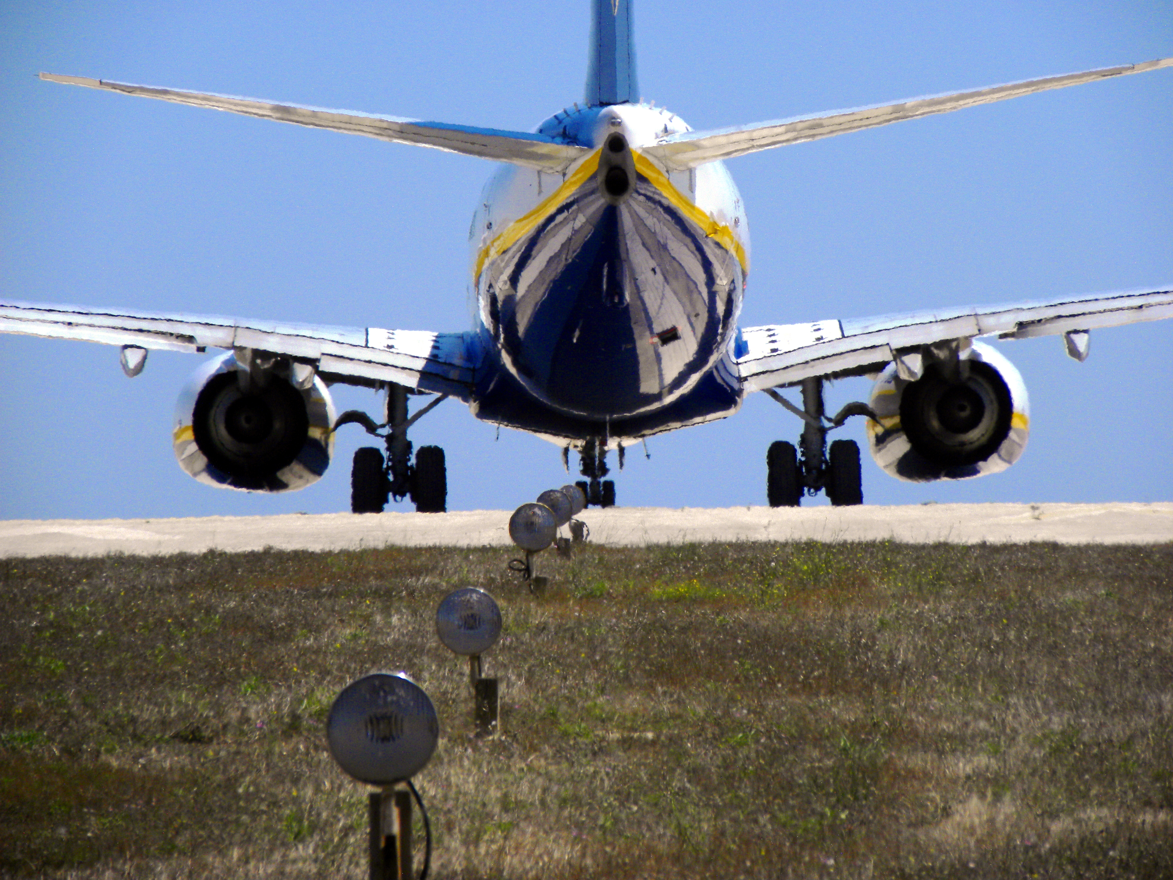 X’tista tagħmel jekk ir-Ryanair ikkanċellat it-tijira tiegħek? - Newsbook