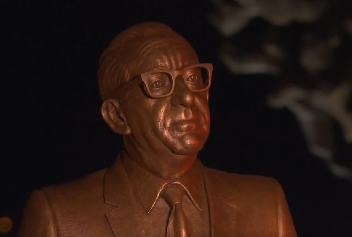 Filmat: Jinkixef il-monument tal-Perit Mintoff