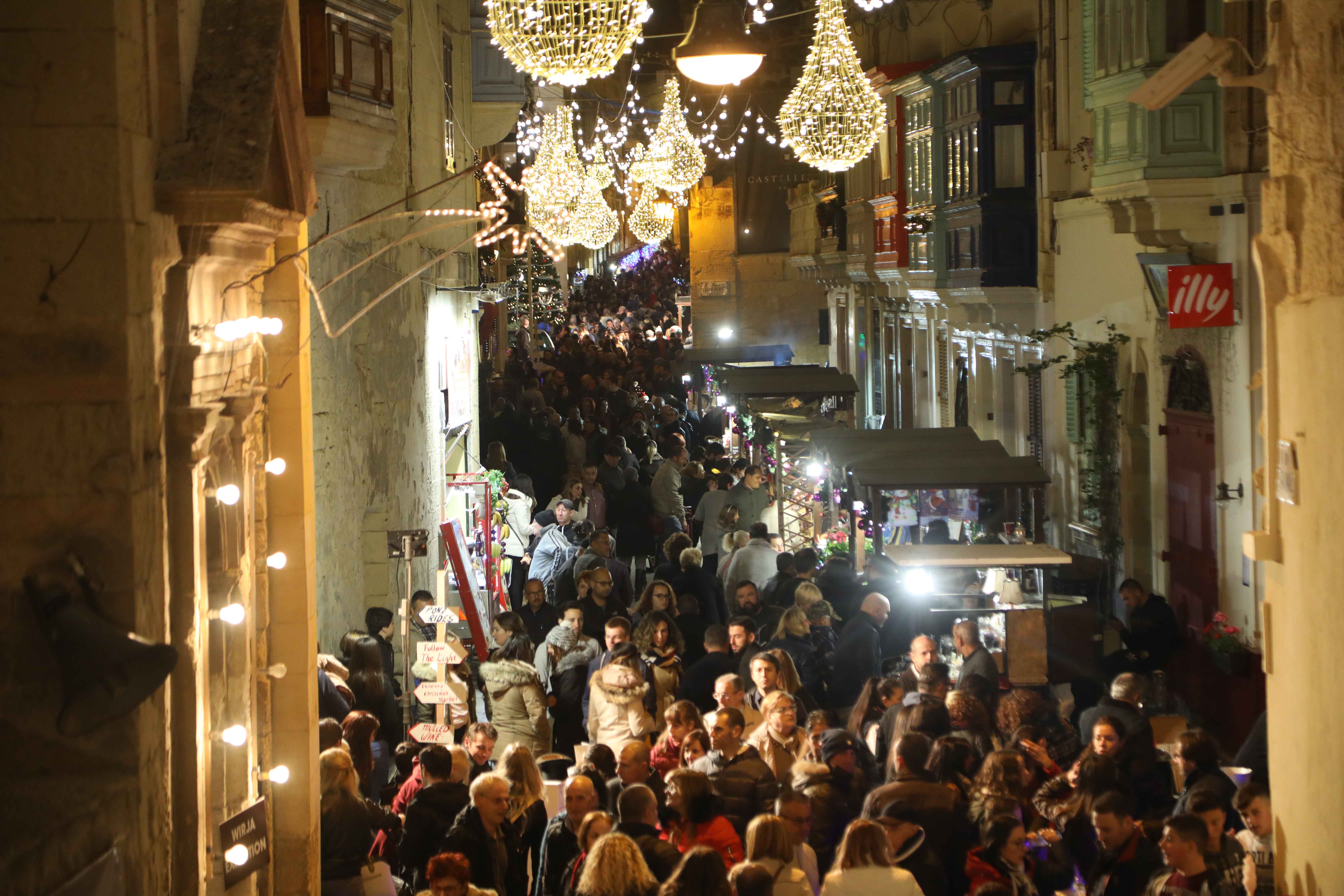 Watch: Christmas Wonderland for Natalis Notabilis 2018 - Newsbook