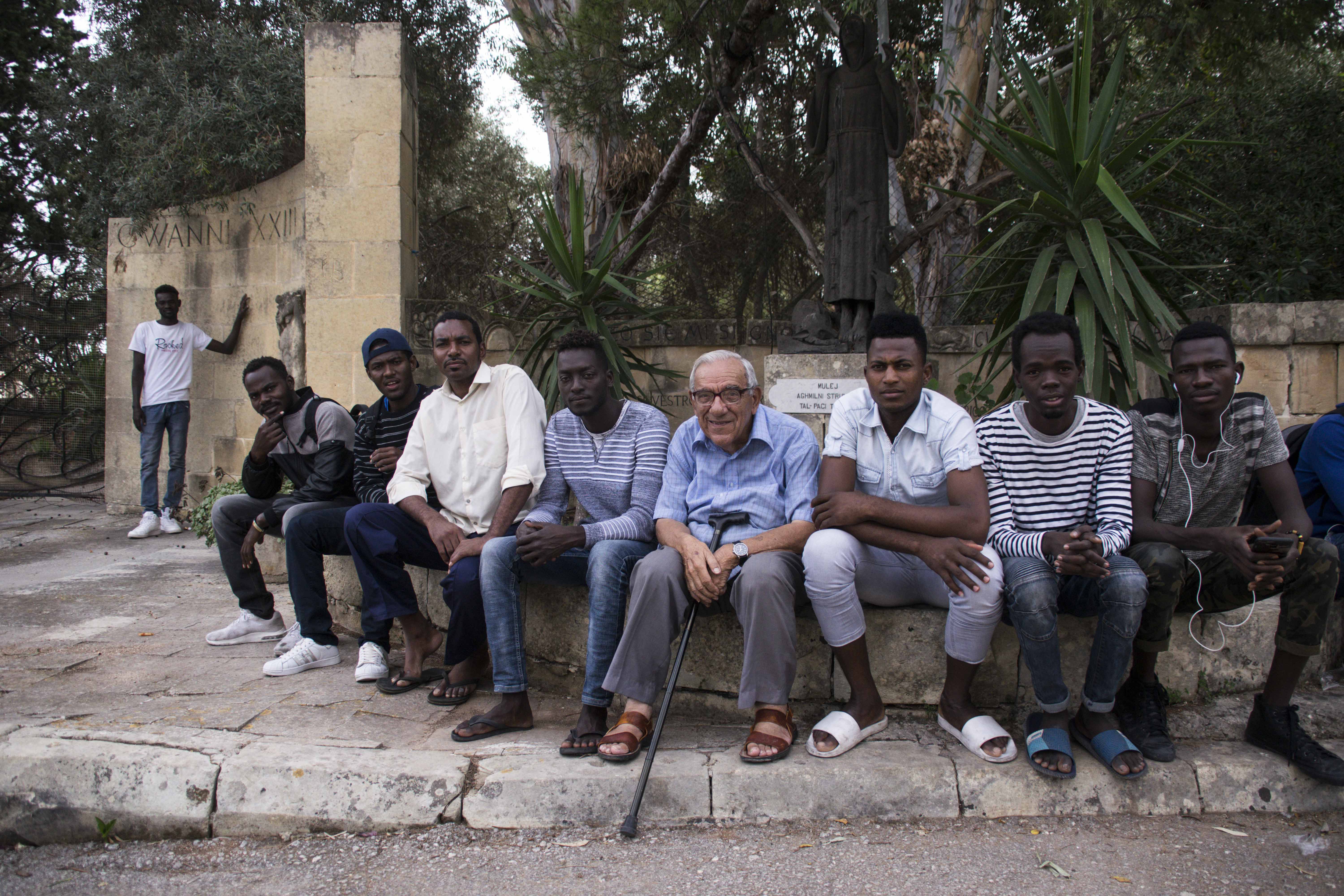 Patri Dijonisju Mintoff rikonoxxut għall-ġid li għamel fil-komunità