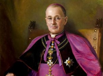 Awdjo: L-Arċisqof Gonzi kien bierek 11-il karozza tal-mejtin - Newsbook