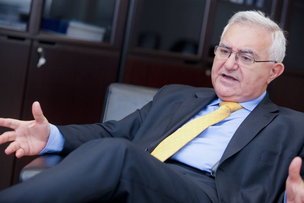 John Dalli pleads not guilty to €60 million snus bribery charges - Newsbook