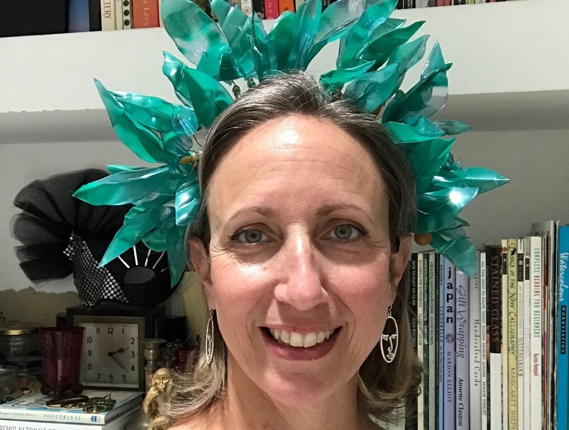 From plastic waste to a work of art