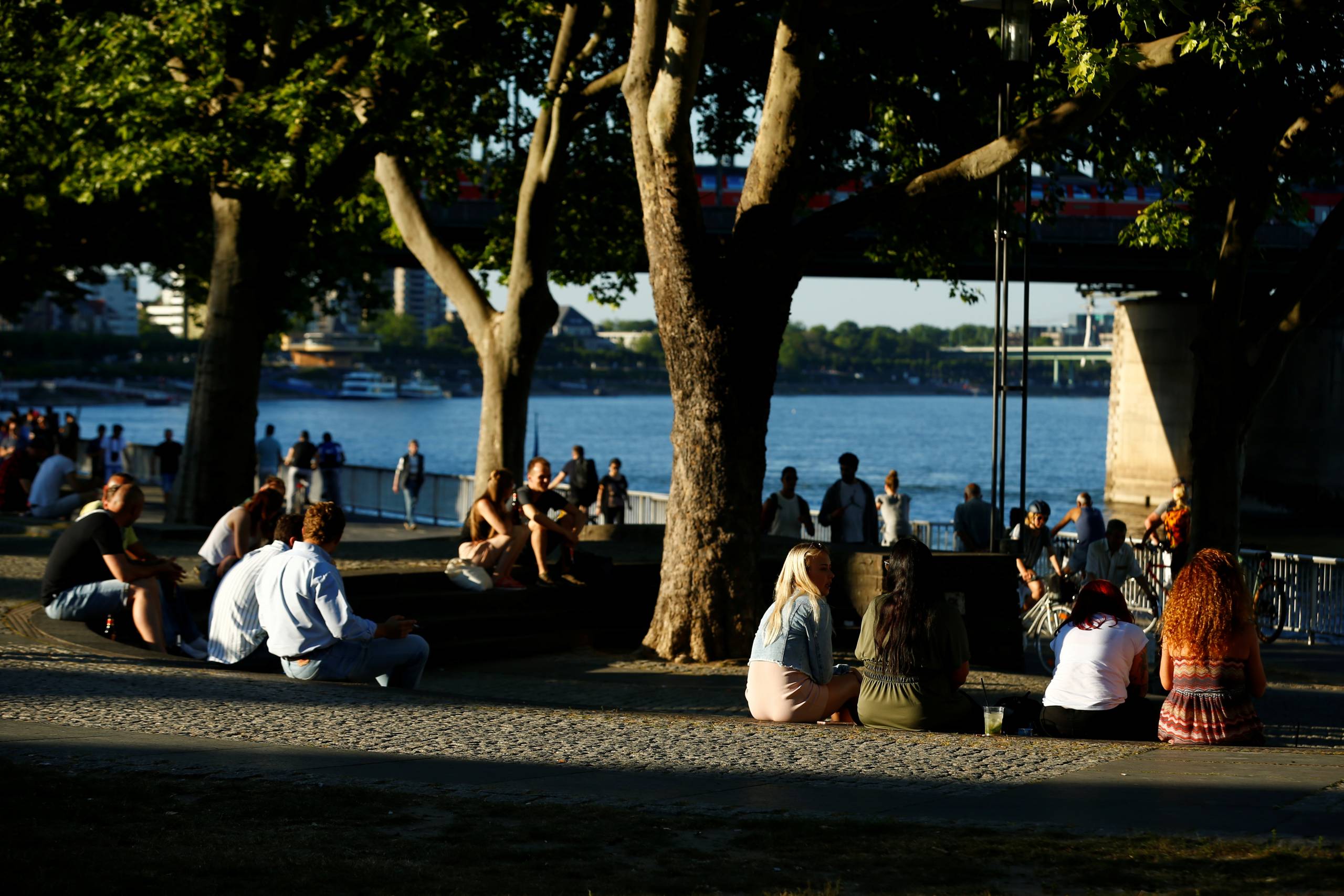 Germany plans extending social distancing until June 29