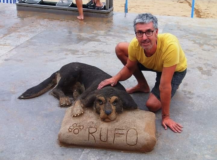 Photos: Spanish artist creates life-like sand sculptures