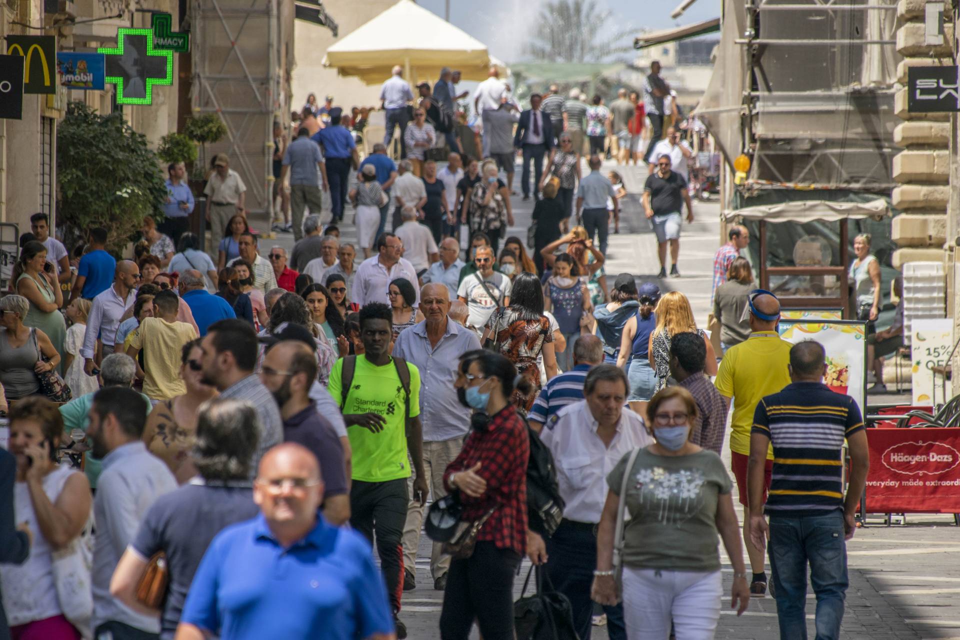 Over 85,000 at risk of poverty in Malta - Newsbook