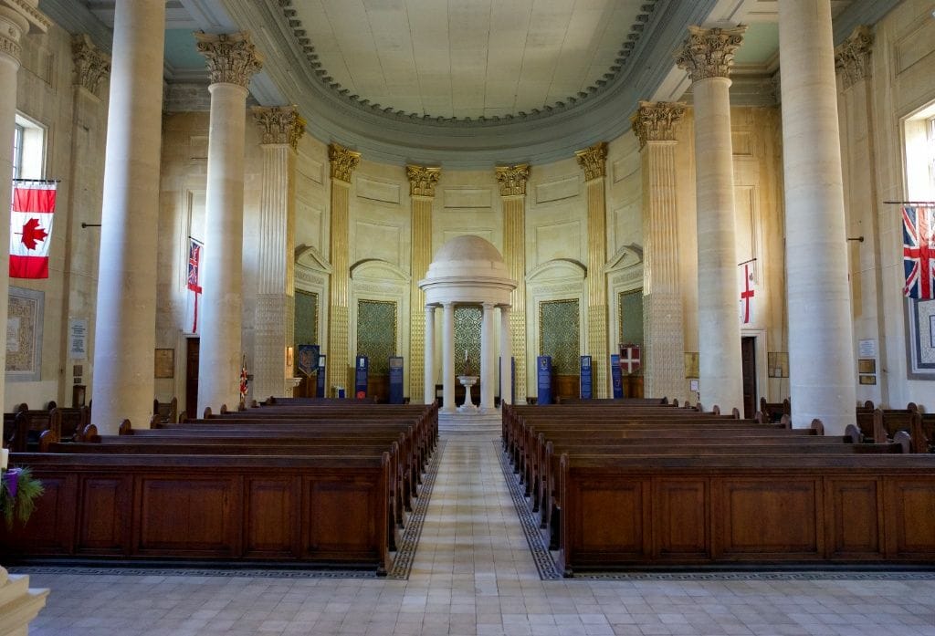 Imniedi tour virtwali tal-Katidral ta’ San Pawl fil-Belt Valletta ...