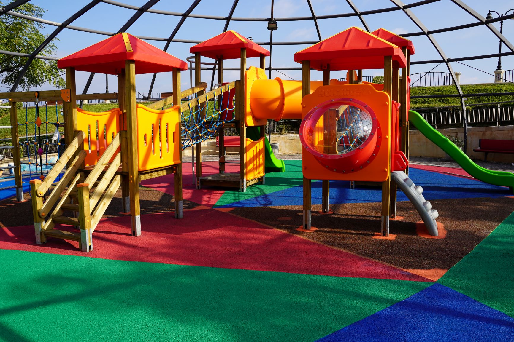 MIDI sponsorship of €230,000 for the Qui-Si-Sana playgrounds