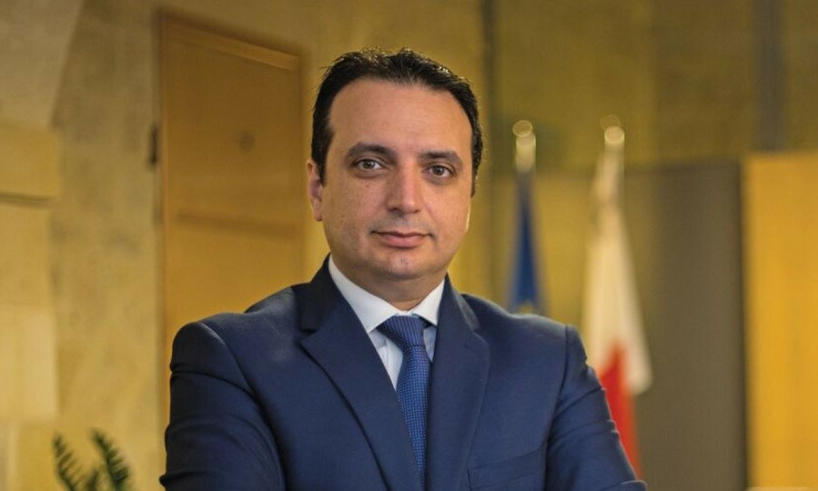 Jonathan Cardona moved back to 'golden passport' agency