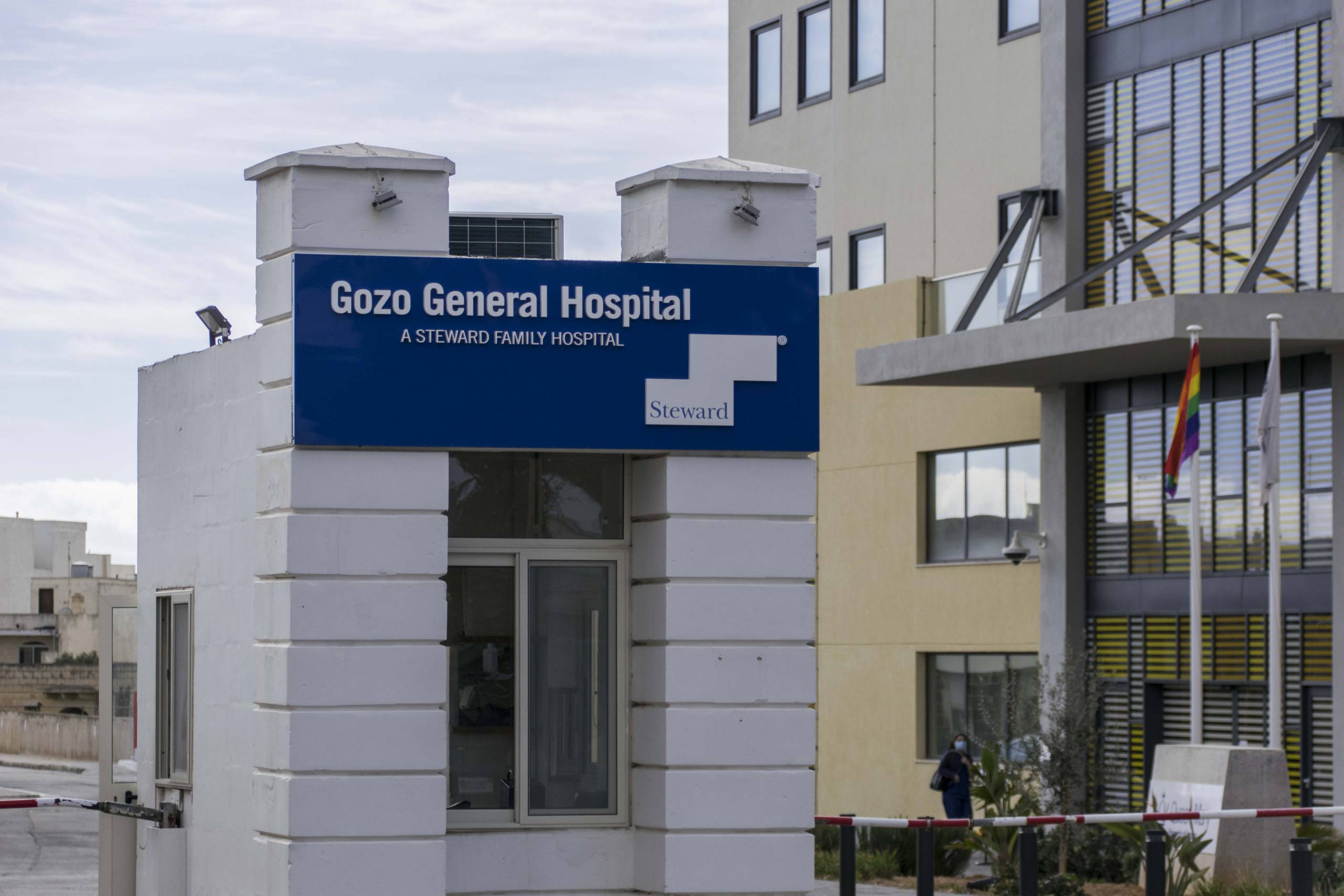 Man grievously injured after losing control of his motorcycle in Ta ...