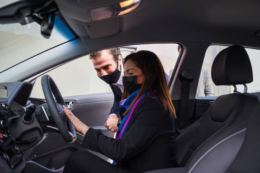 Watch: eCabs on the path to be 100% green by 2025 - Newsbook