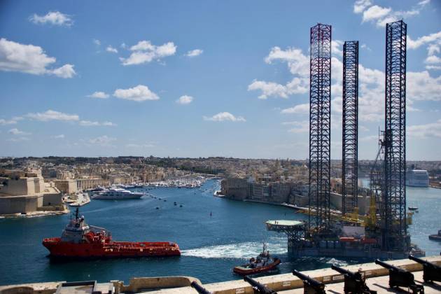 Ritratti: Jitneħħa l-aħħar rigg mill-Port il-Kbir