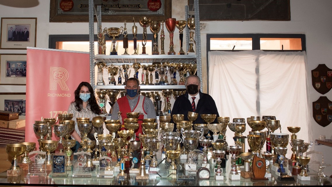 Veteran sportsman donates entire trophy cache to Richmond Foundation