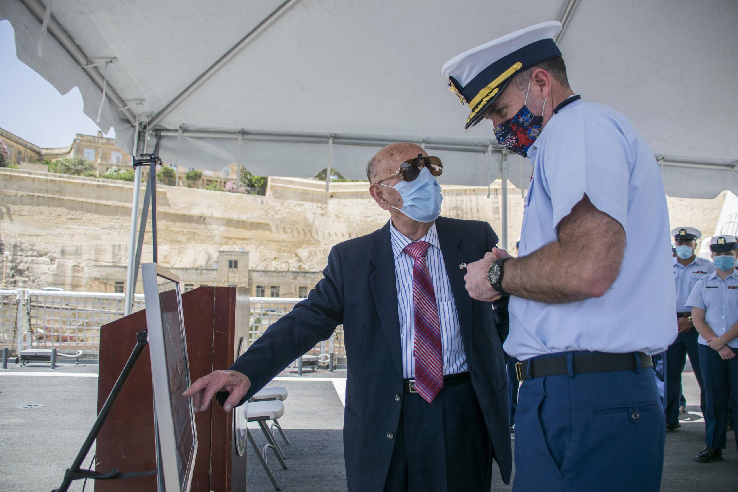 Local artist presents painting of U.S. Coast Guard cutter Hamilton to ...
