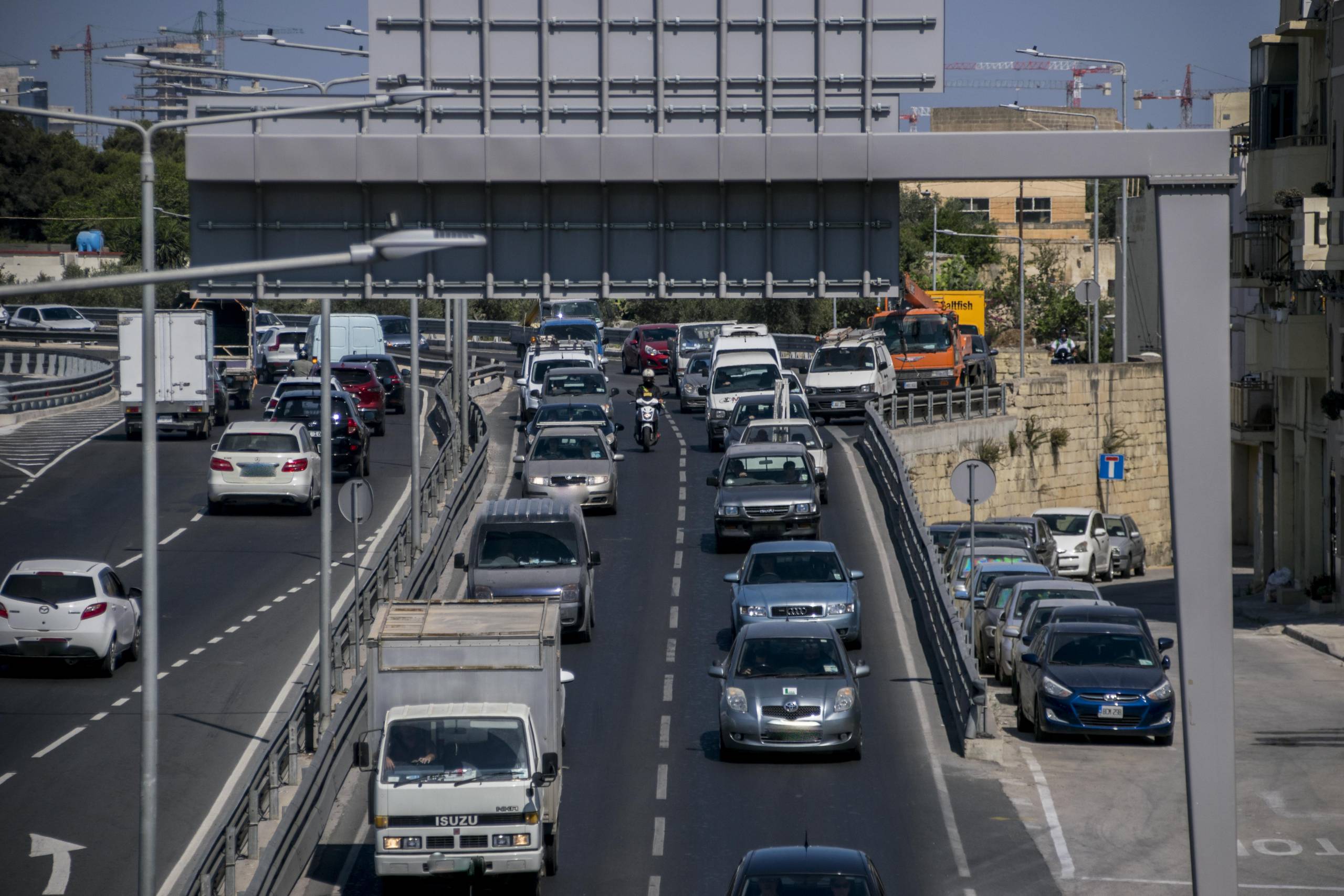 PN lambasts government over traffic management