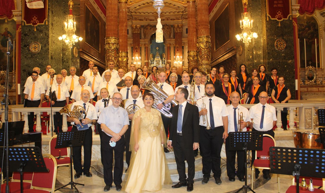 Ballata fl-Isla għall-100 sena mill-inkurunazzjoni tal-Bambina