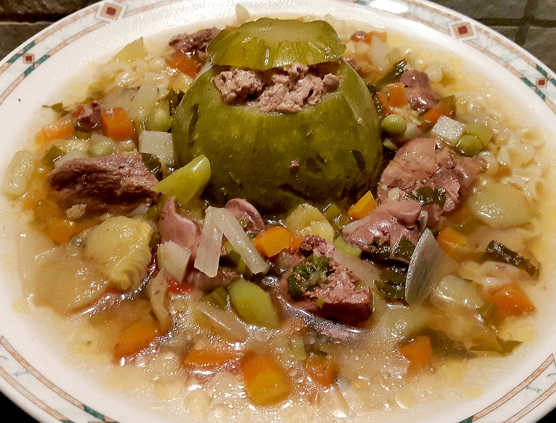 Qarabagħli mimli fil-brodu