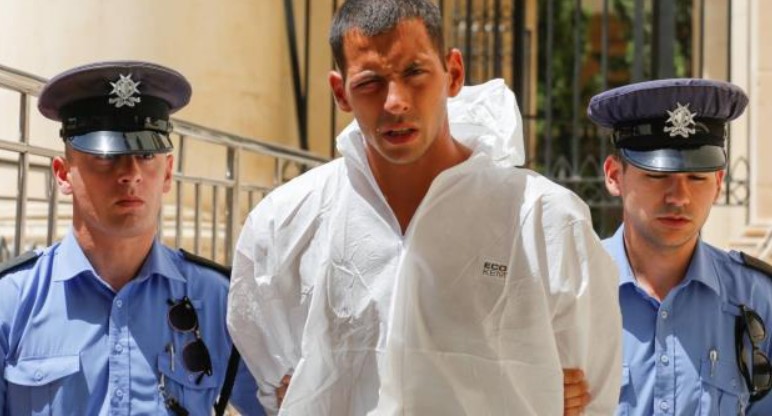 Hugo Chetcuti's murder: Jury told knife was found in pouch under the shirt