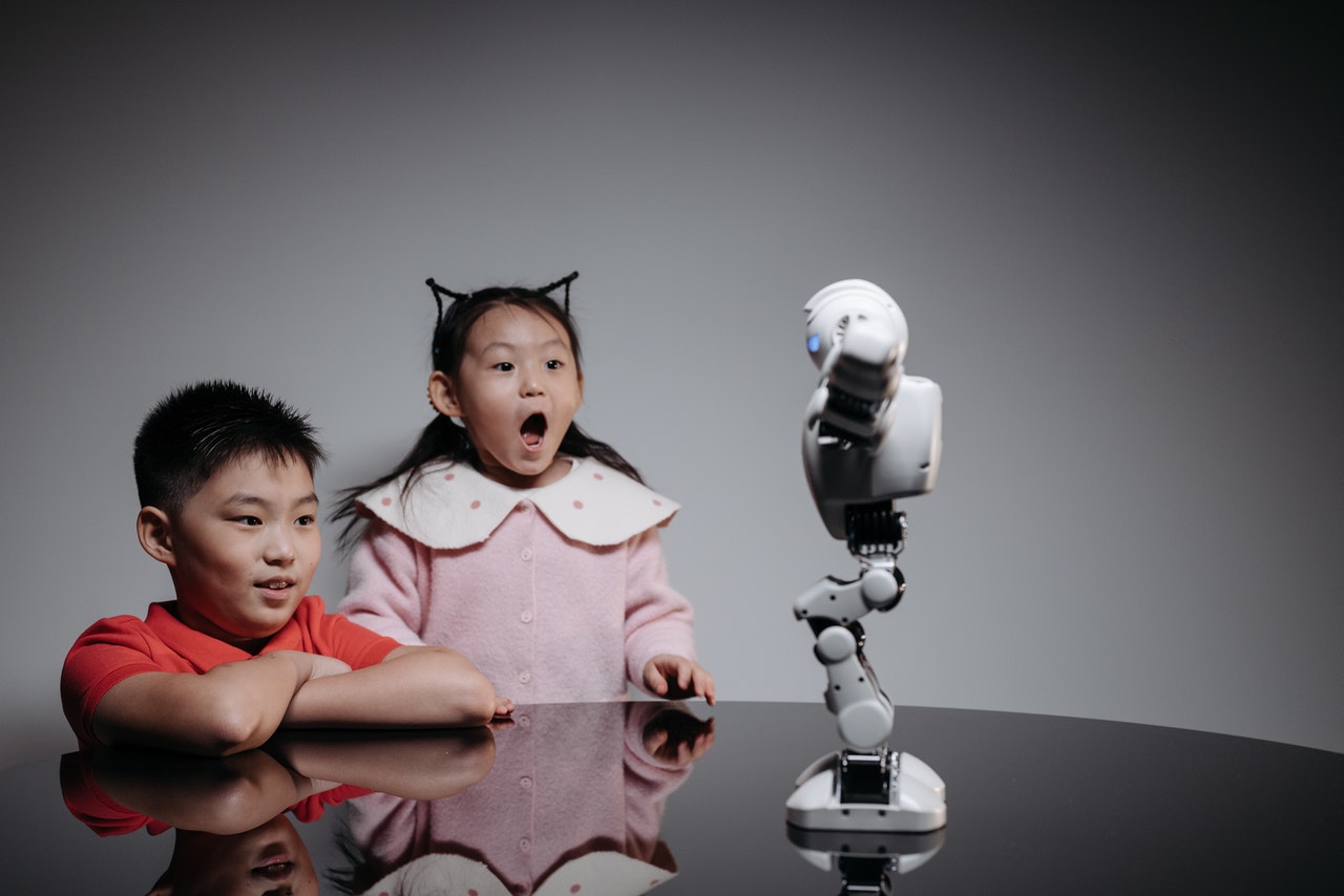 Easy robotics for children: having fun while learning