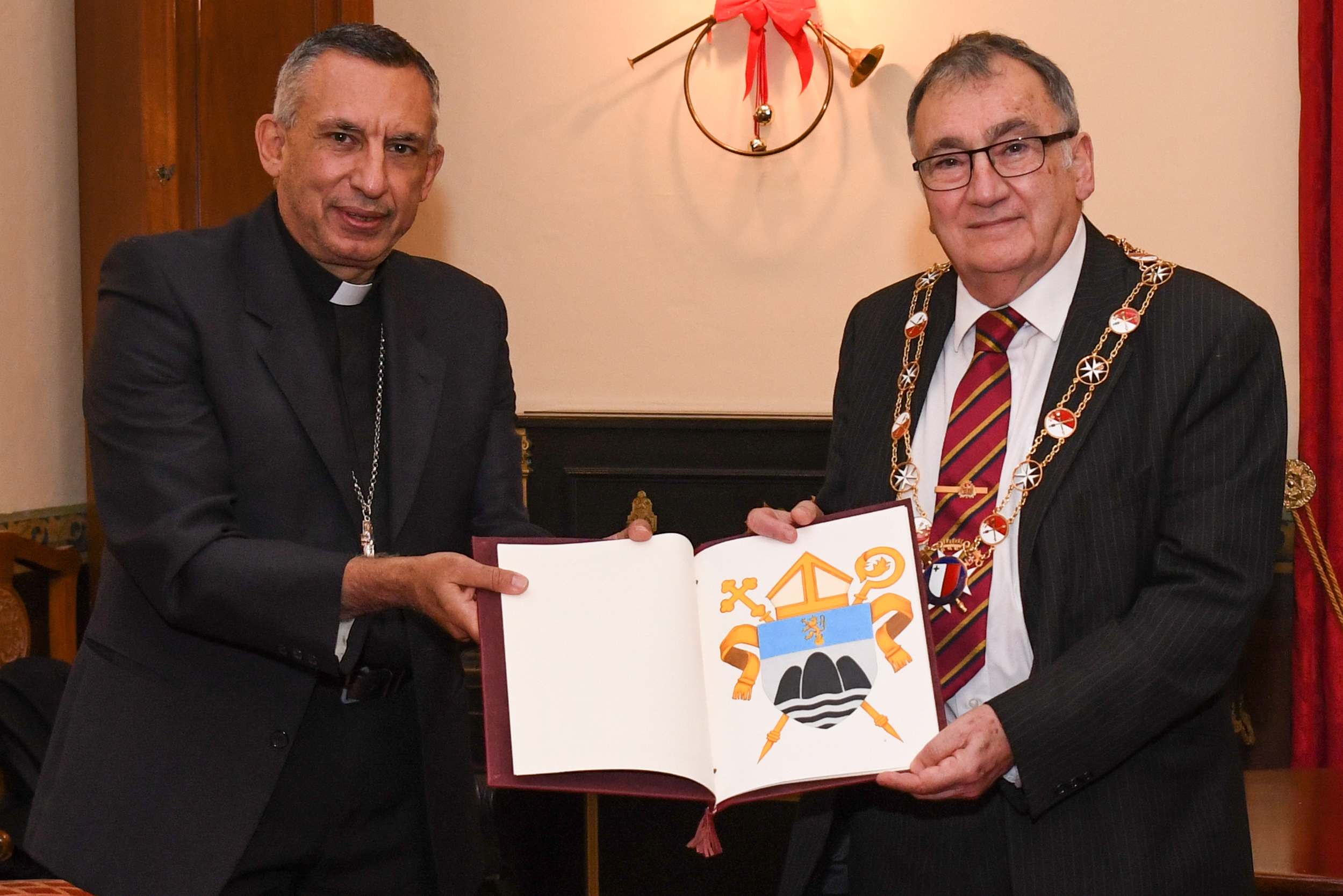New coat of arms for Gozo Diocese presented by Heritage Malta to the ...