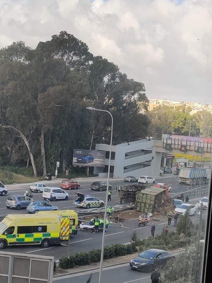 Lorry overturns near Marsa bridge, motorcyclist dies