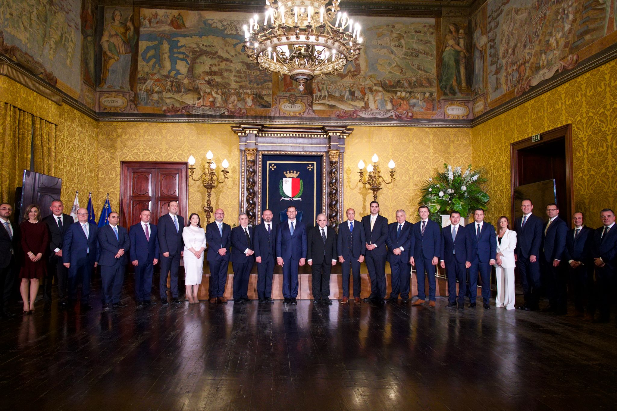 22 Cabinet members sworn in