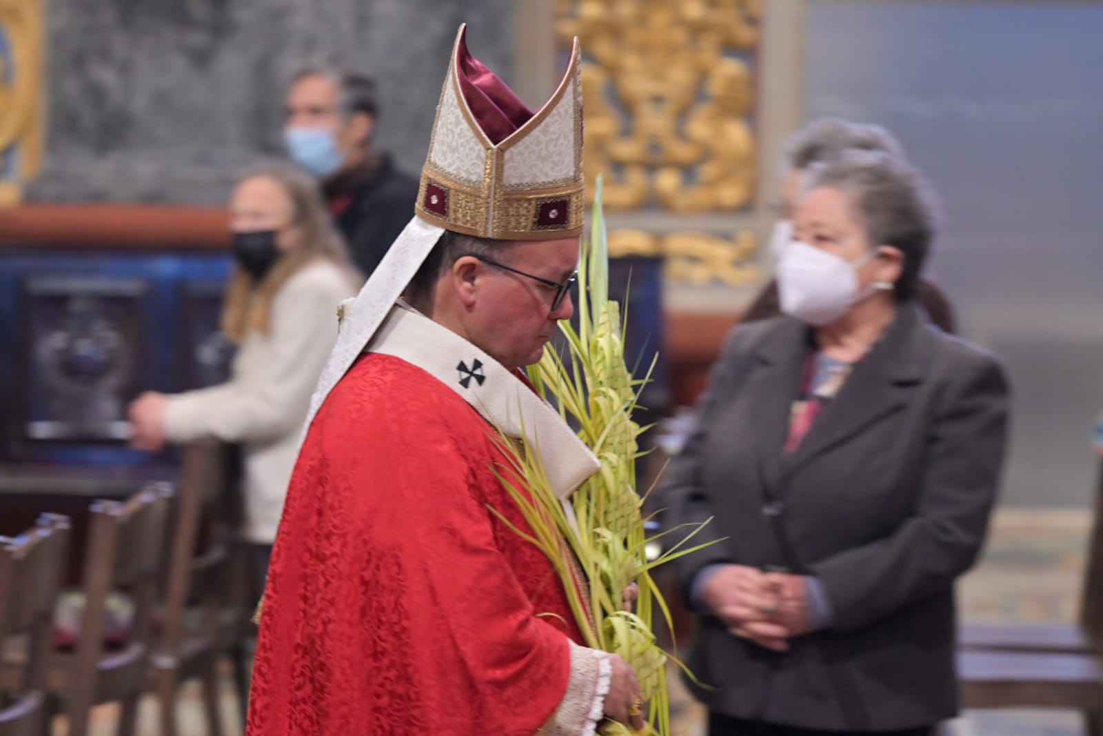 Archbishop Scicluna remembers victims of 'foolishness of war'