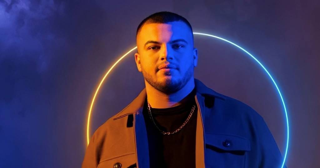 "Se nmur ngħix Londra fejn se nkun qed naħdem ma' producers barranin ...