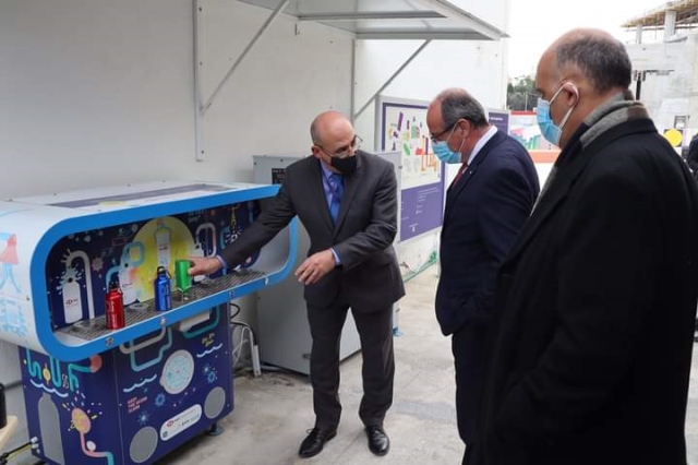 100,000 fewer plastic bottles used thanks to an HSBC Malta backed ...