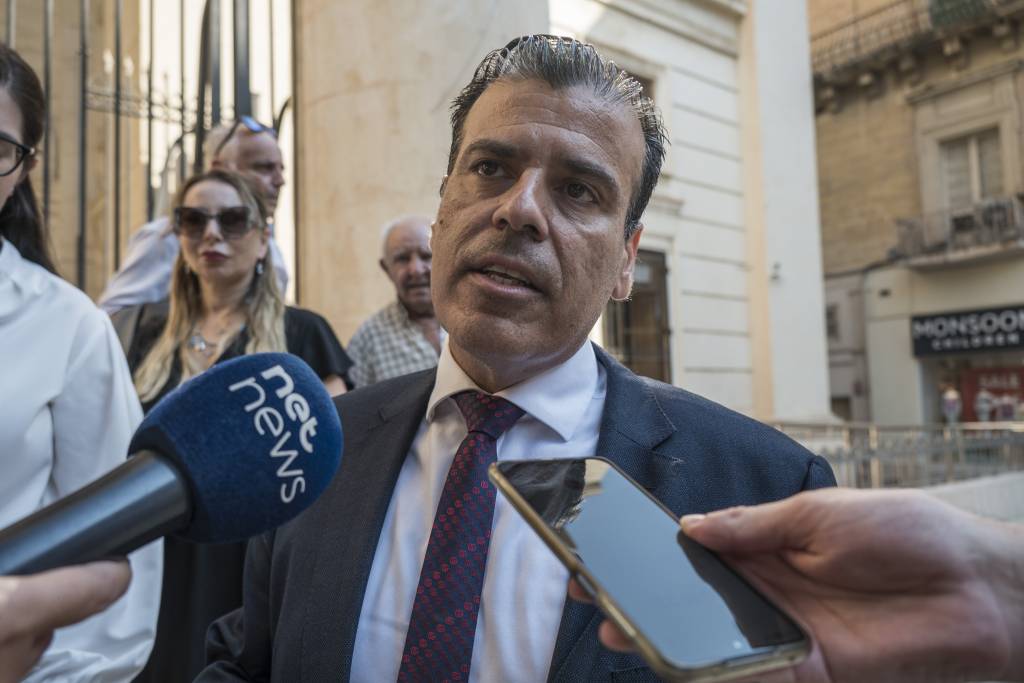 Jgħidu li qed issir pressjoni biex jiġi akkużat Frederick Azzopardi