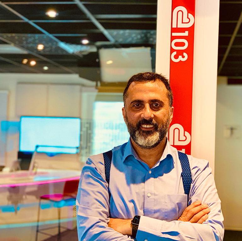 “Inkomplu nsegwu u nagħmlu l-istejjer” – Andrew Azzopardi