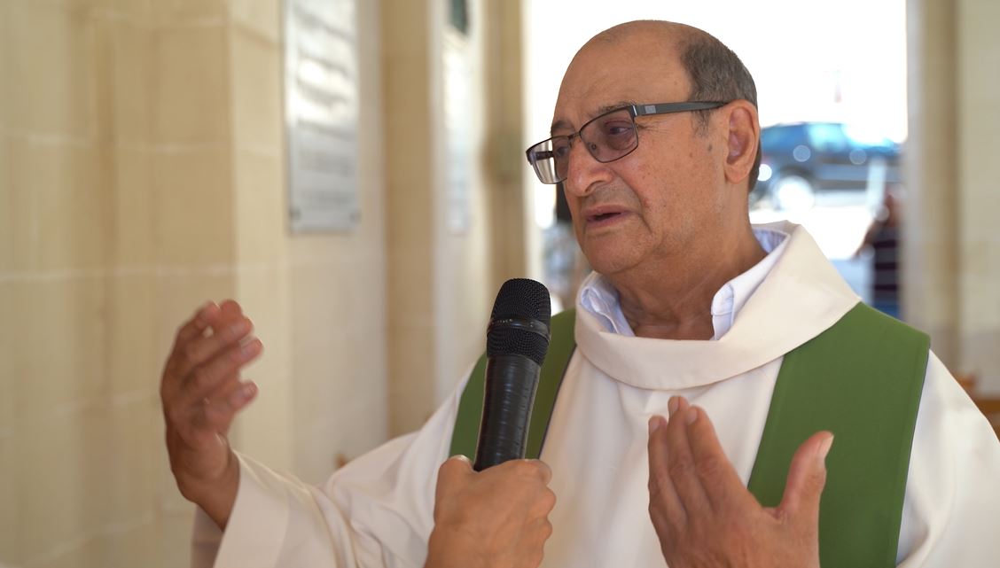 "Naqra, nitlob u naqdi lil min hu fil-bżonn" - Fr Dione Cutajar