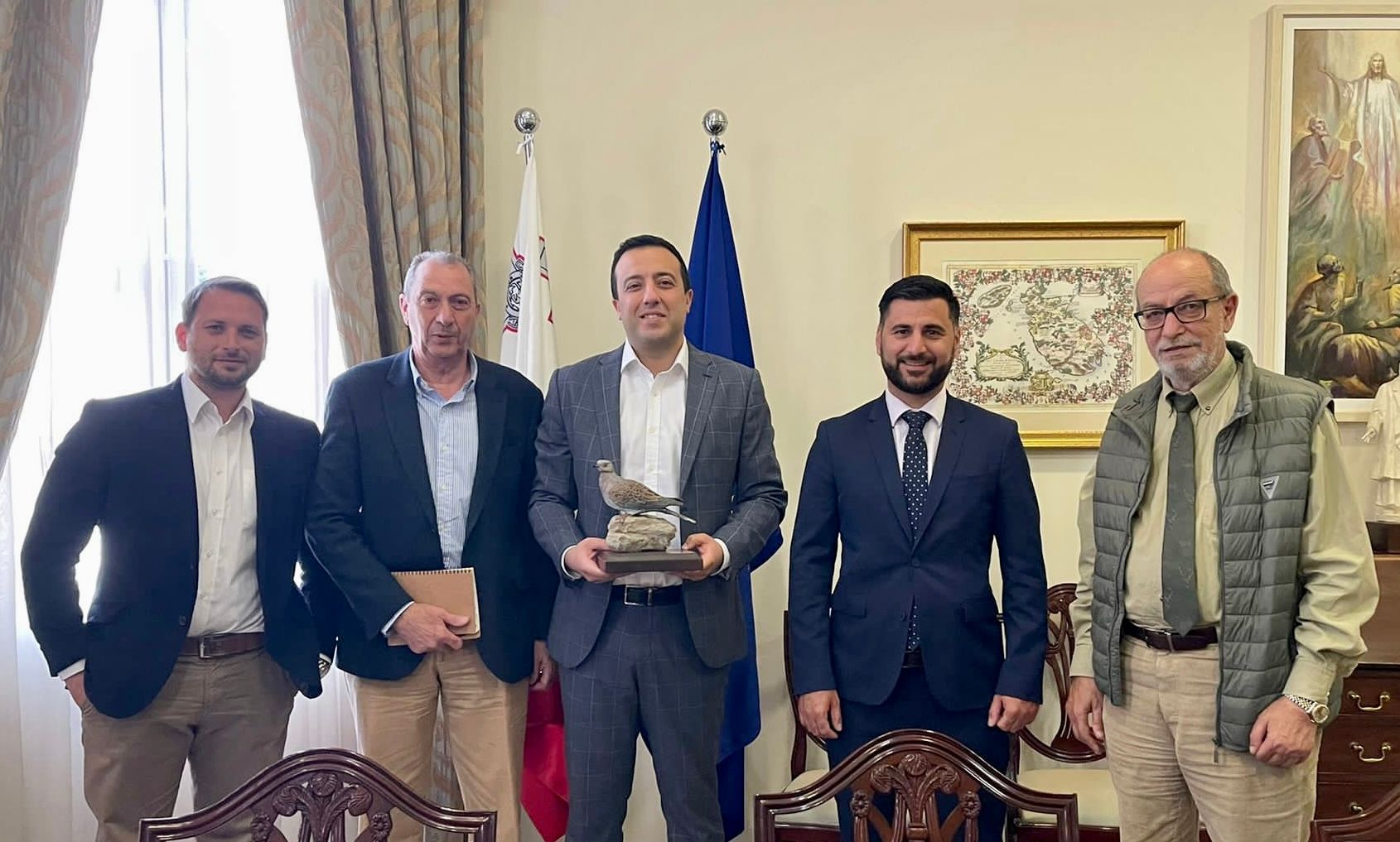 Kaċċaturi u l-Ministru jaqblu dwar il-prattiċi għall-kaċċa u l-insib ...