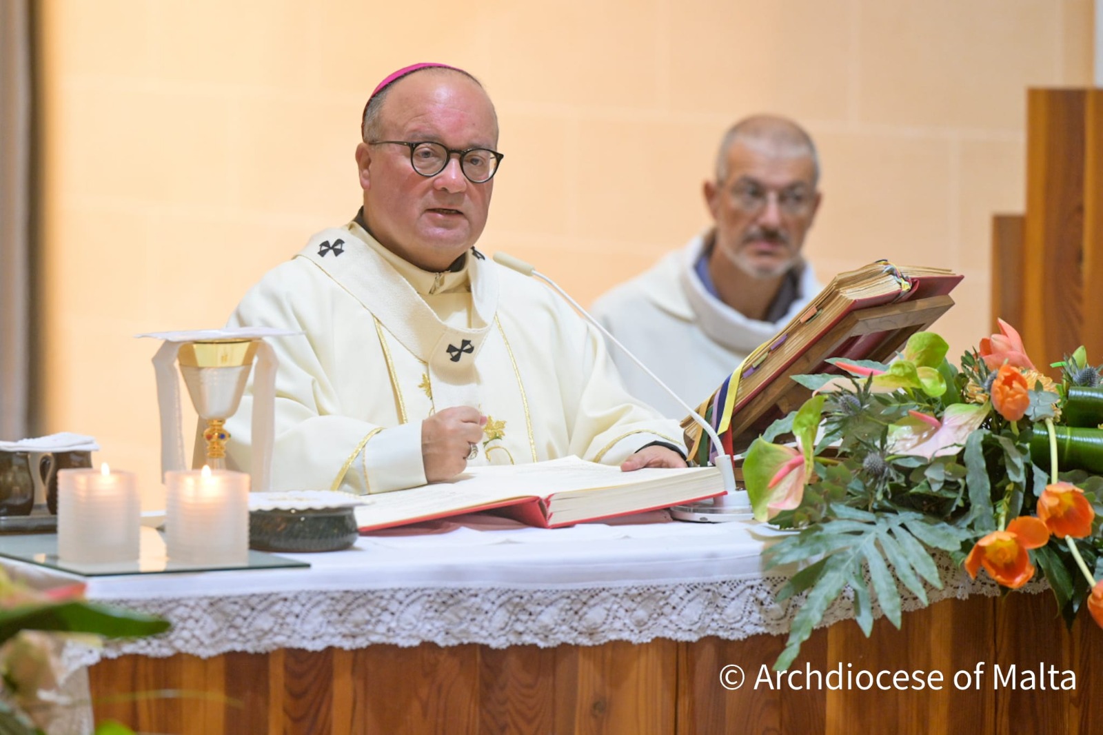 Jesus reminds us to bear the cross of our responsibilities – Archbishop ...