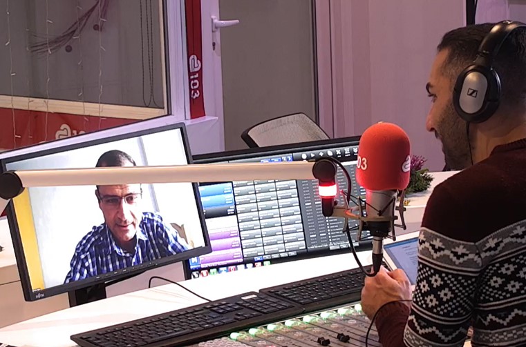 The Hand-Book jingħaqad mas-soċju Tonio Agius fil-Perù