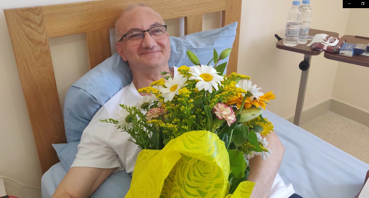 "Kull persuna jixirqilha tgħix ħajja dinjituża" - Fr Martin Micallef