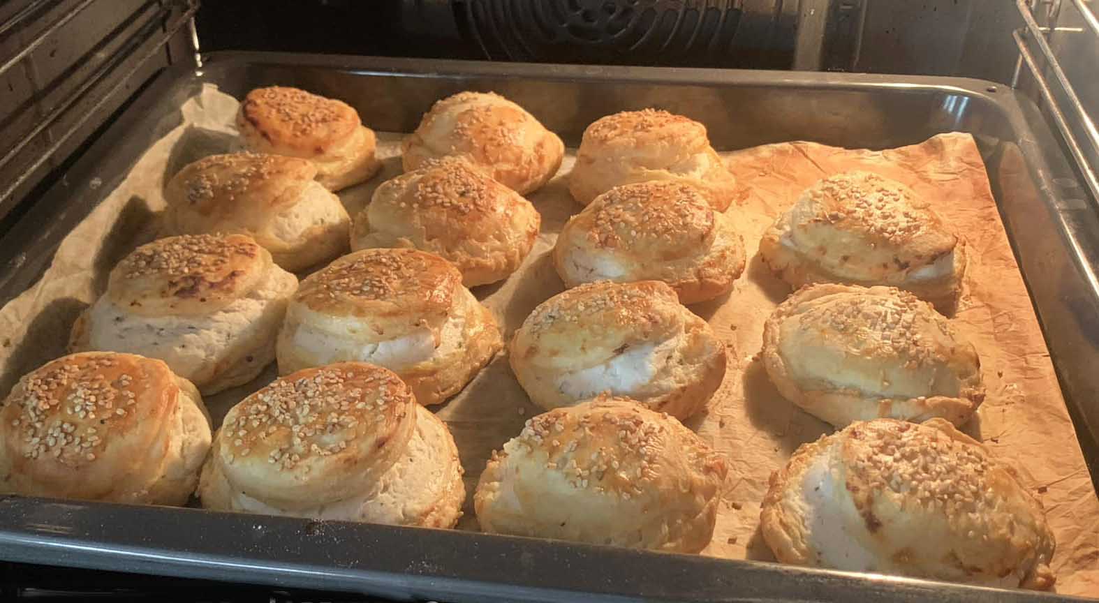 Pastizzi tal-irkotta - Newsbook