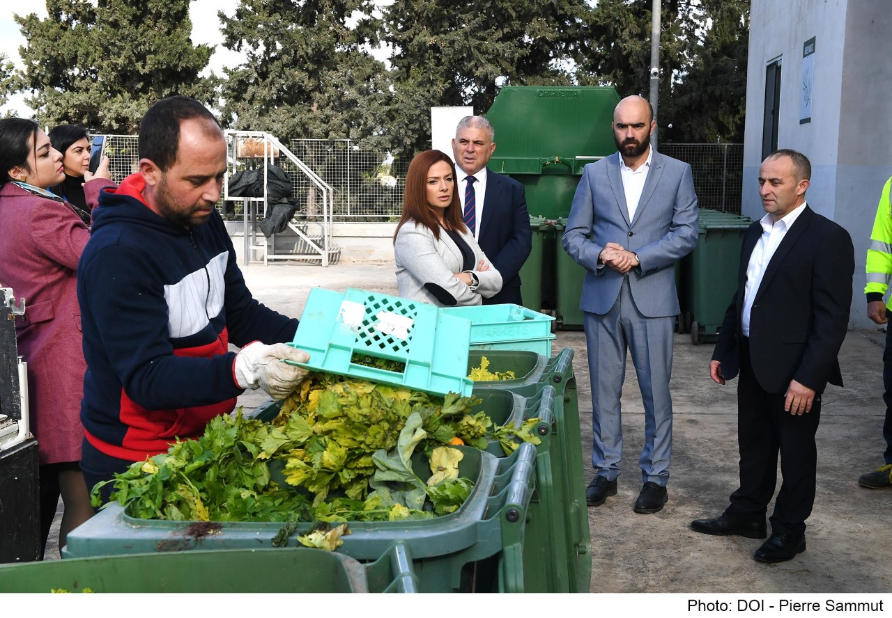Agricultural waste to be turned in free compost for farmers