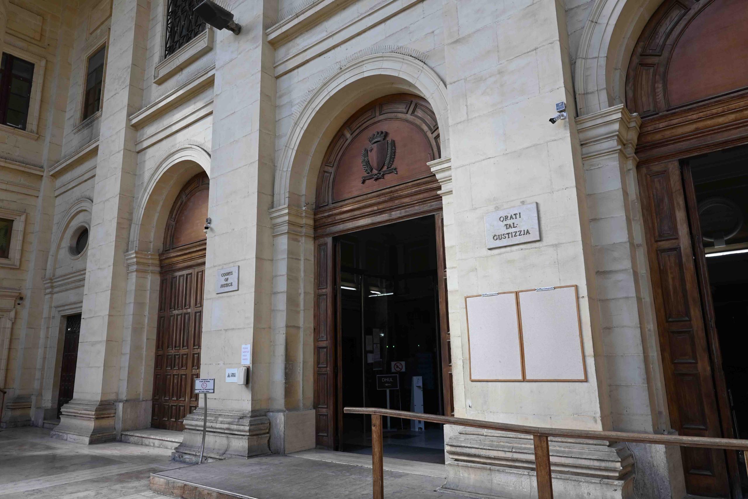 Two 16-year-olds admit to Valletta fight charges