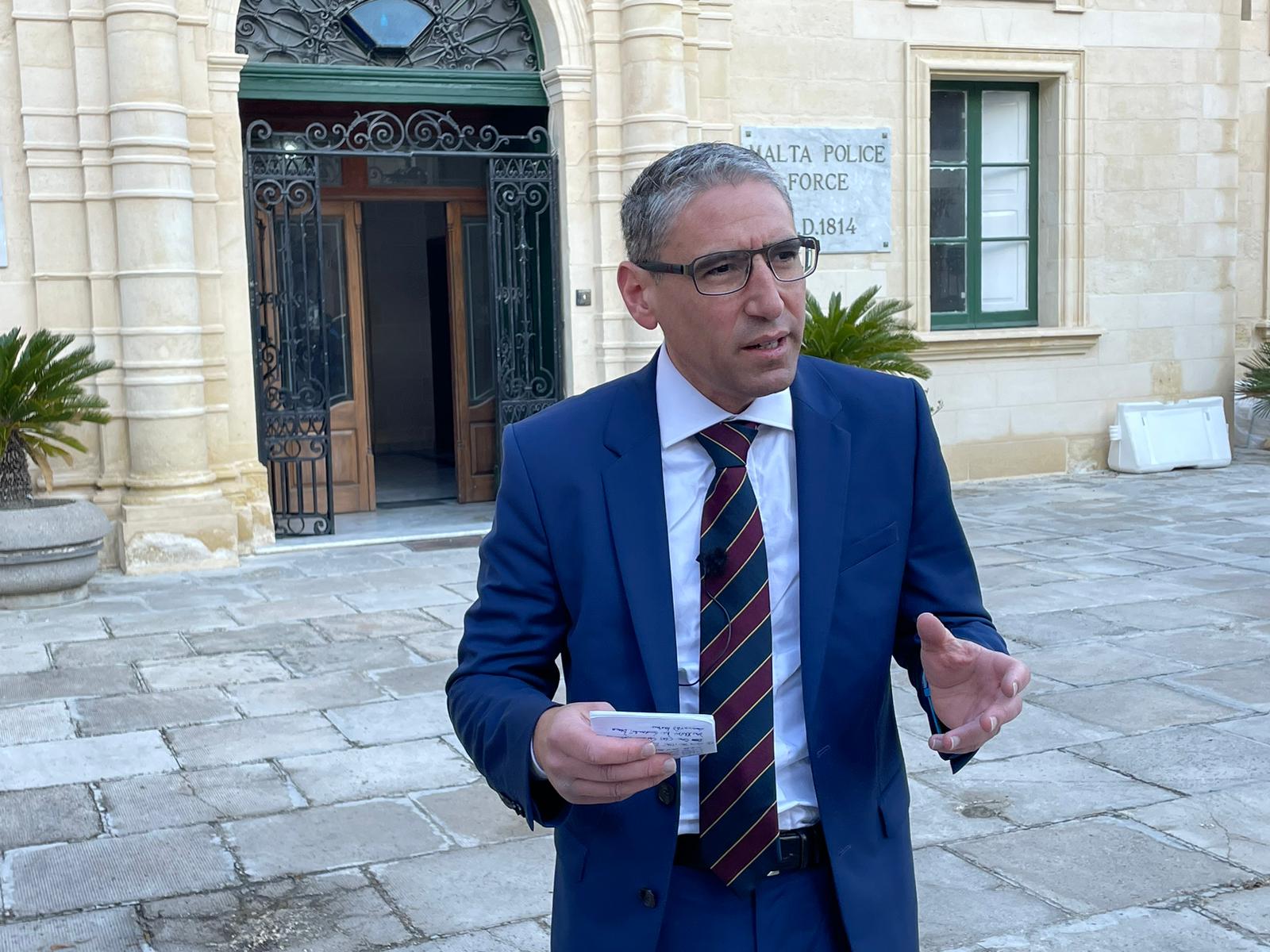 Police failing to prosecute the powerful despite evidence in hand ...