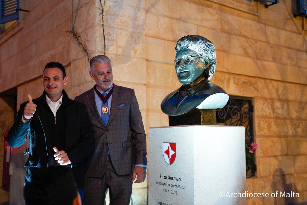Inawgurat il-bust ta' Enzo Gusman f'Tas-Sliema
