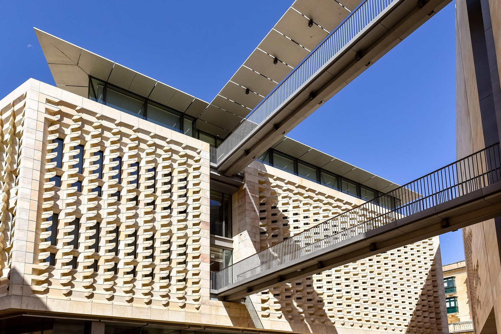 Low-quality construction leads to closure of Parliament House bridges